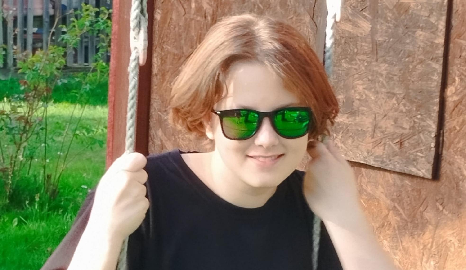 Milé Lucce, která potřebuje notebook do školy | Patron dětí